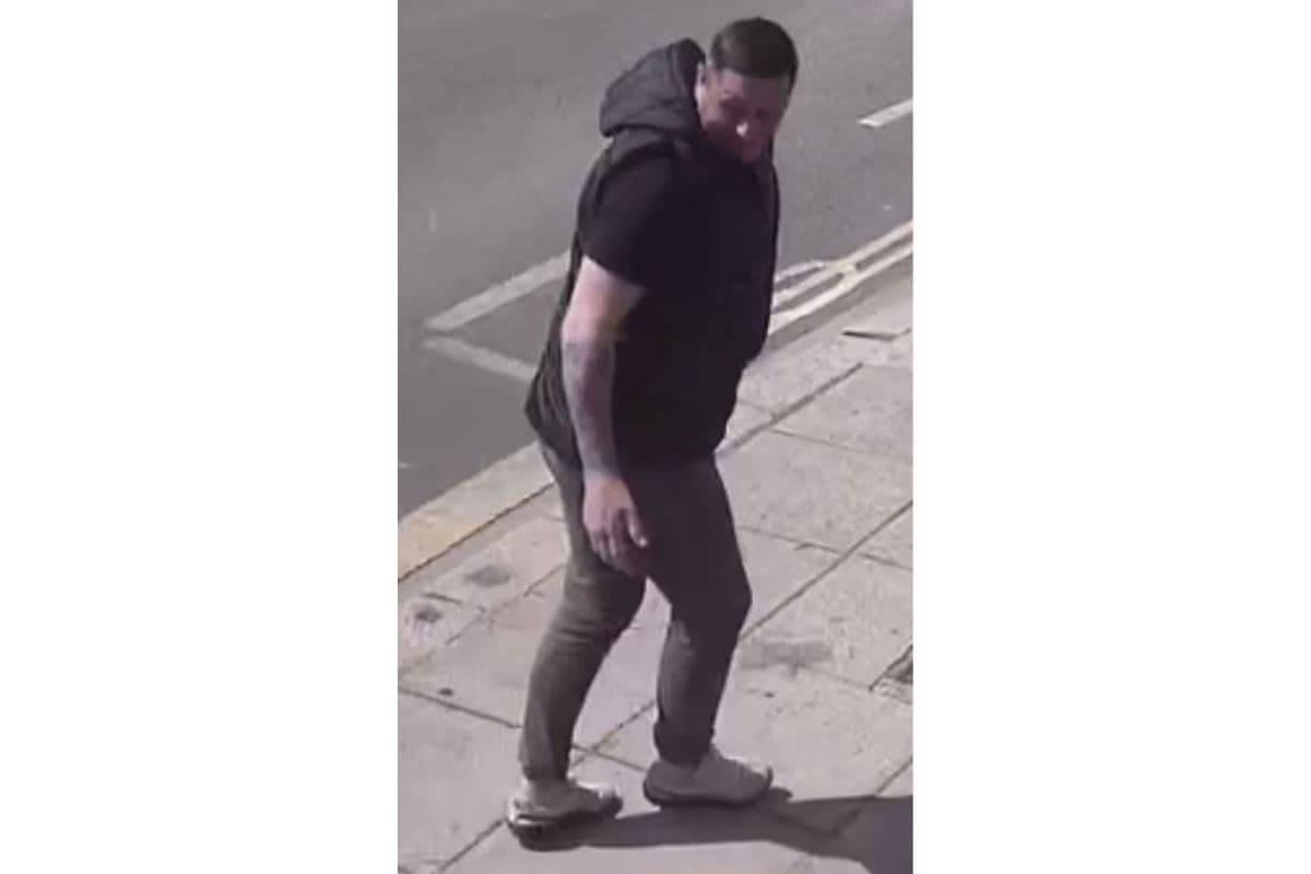 Police Release Cctv Image Appeal After Man Assaults Woman In Broad Daylight